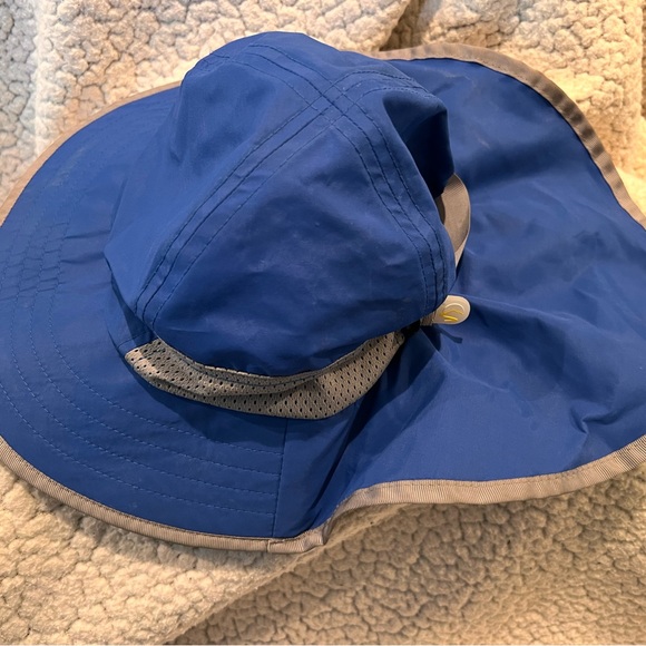 Sunday Afternoons | Accessories | Sunday Ultra Adventure Blue Hat With ...